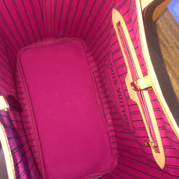 Louis Vuitton | Bags | Louis Vuitton Neverfull Mm Purse | Poshmark